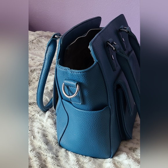 Damsel In Defense | Bags | Nwot Damsel In Defense Conceal Carry Daphne ...